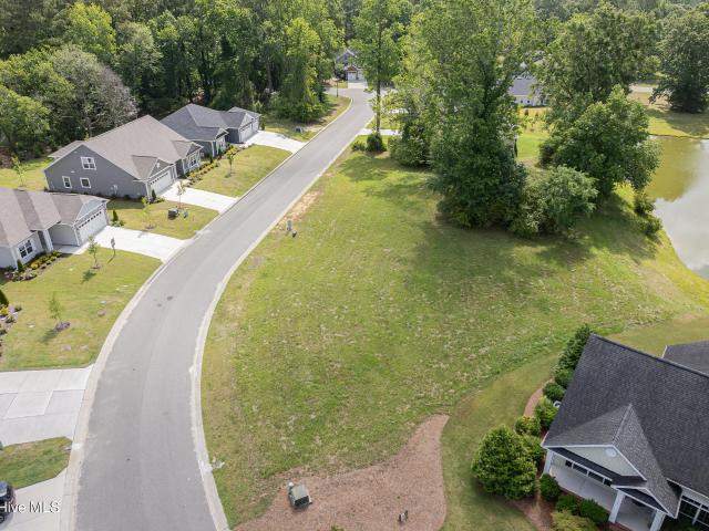 111 Firethorn Circle