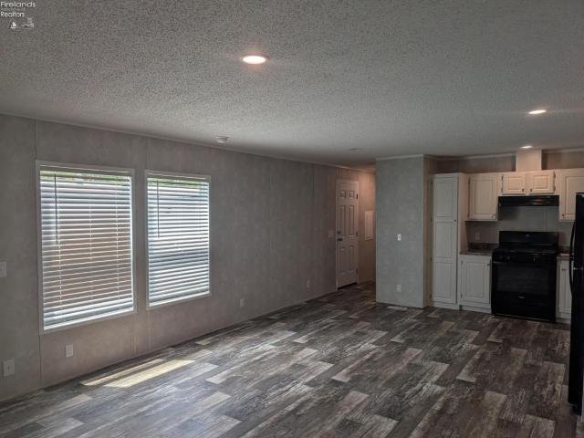 111 Flatrock Road # 16