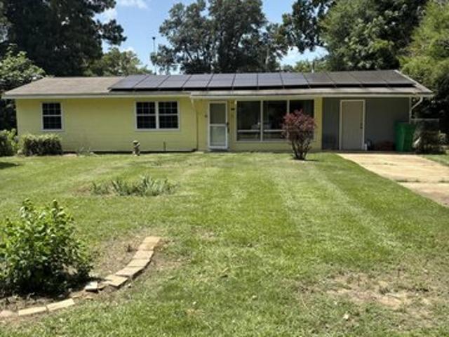 111 Florence St, Columbus, MS 39702