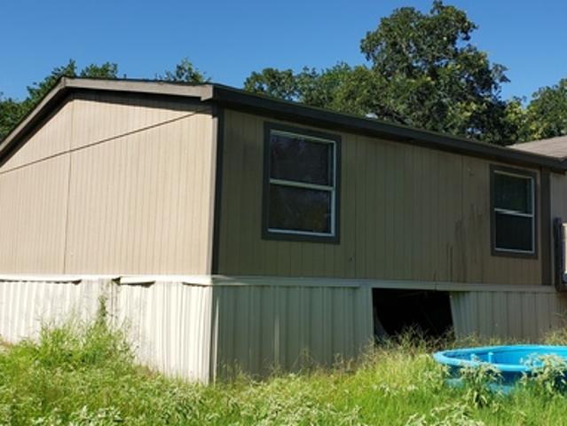 111 Flores Oaks Dr