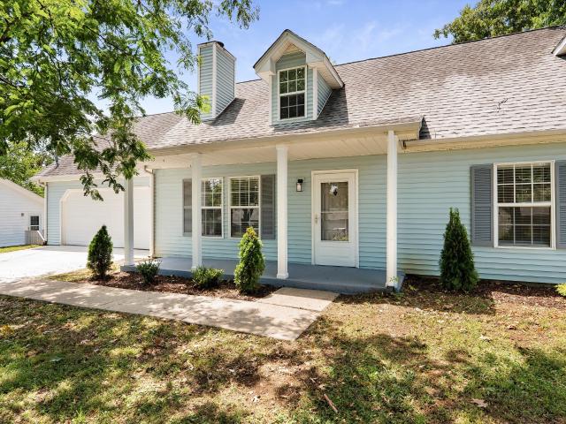 111 Frontier Ln