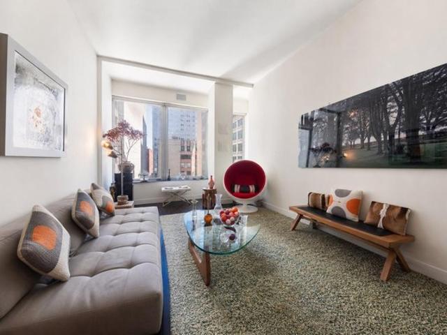 111 Fulton St Apt 601, New York, NY 10038