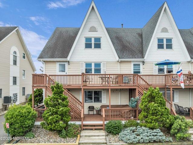 111 K St Apt C7, Seaside Park, NJ 08752