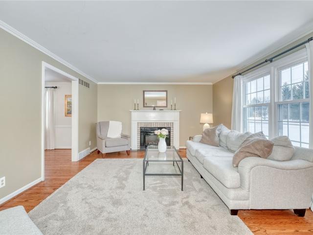 111 Knickerbocker Road
