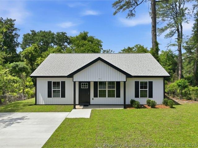 111 Kensington Cir, Fayetteville, NC 28301