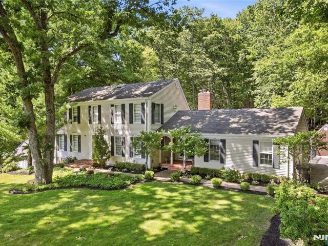 111 Kitchell Lake Drive
