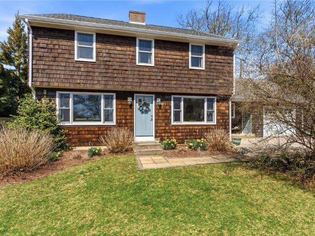 111 King Tom Drive