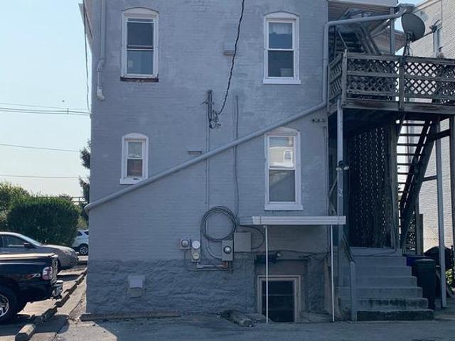 111 King Street # BS