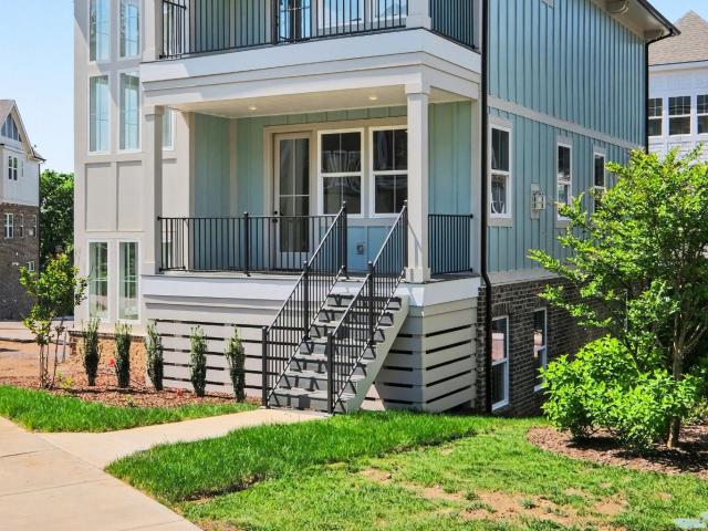 111 Honeywine St