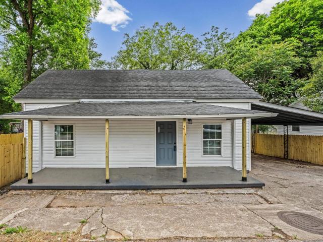 111 Hammett St, Greenville, SC 29609 | MLS #1576 | Compass