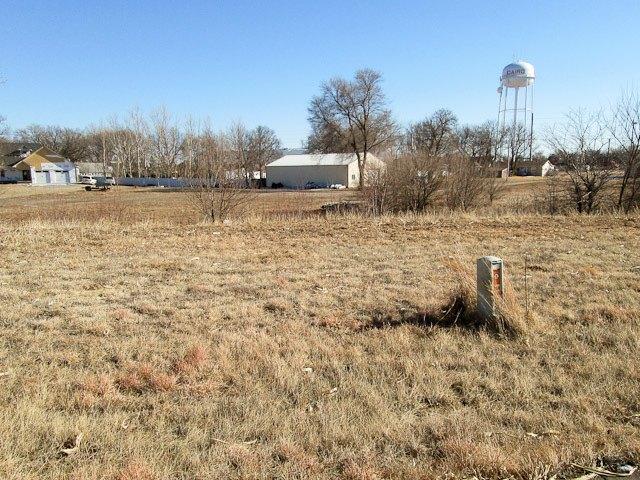 111 Harder Cir, Cairo, NE 68824