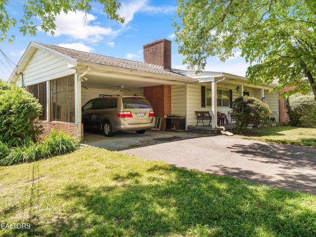 111 Harmon Rd