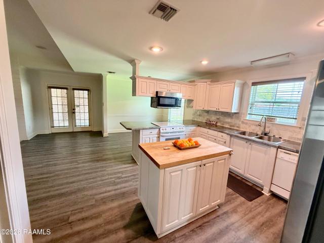 111 Herlil Cir, Carencro, LA 70520 | MLS #2600000