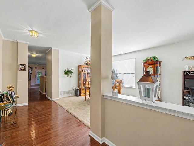 111 Hyannis Ct