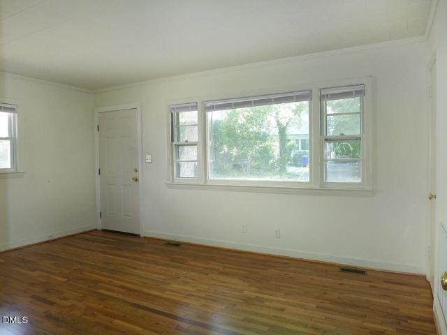 111 Isley Street