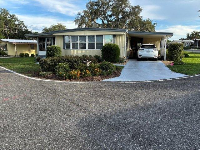 111 Ixora Way, Leesburg, FL 34748