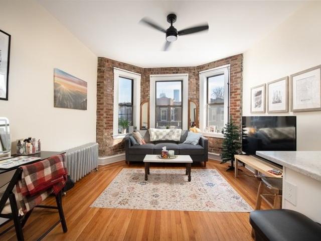 111 Jersey St Apt 15, Boston, MA 02215