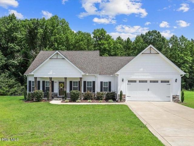 111 Oakbridge Way, Pikeville, NC 27863
