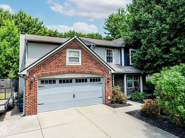 111 Oakview Dr, Mooresville, IN 46158