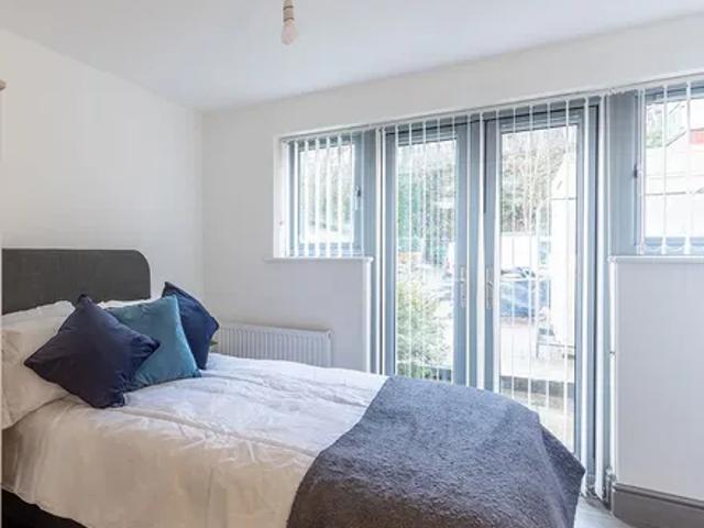111 Old Chester Road, Birkenhead, CH42 3TB, United Kingdom | Room for rent #165753411 | Rentberry