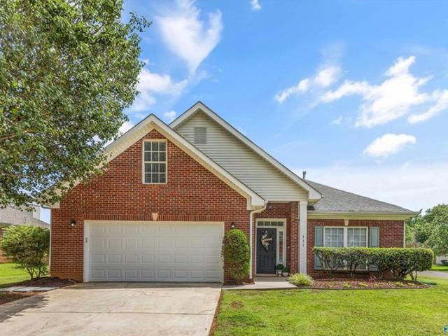 111 Overbrook Dr, Madison, AL 35758