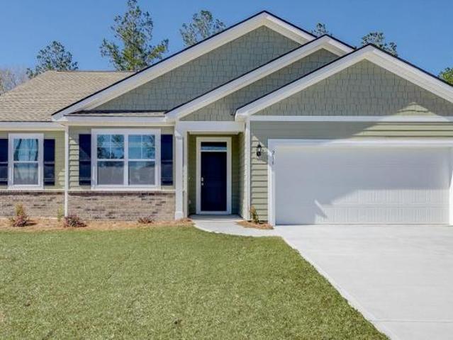 111 Logging Hill Dr, Richmond Hill, GA 31324