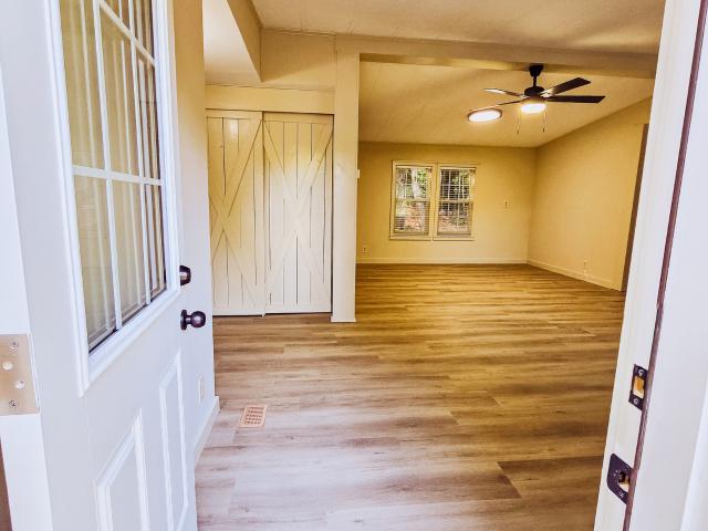 111 Loggins Road