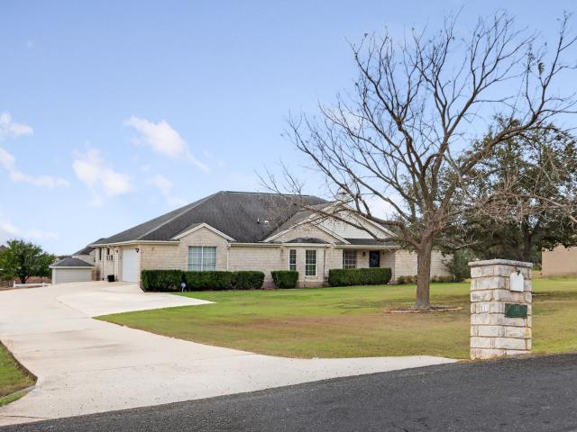 111 Lookout Cir, Hutto, TX 78634 | MLS #5125 | Compass