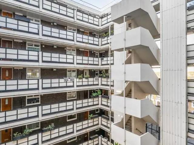 111 Ladbroke Grove, London, W11 2HD, United Kingdom | 2 bed apartment for rent #137468356 | Rentberry