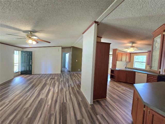 111 Lakeside Woods Drive
