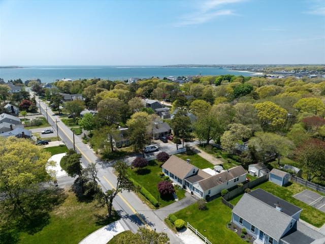 111 Lewis Rd