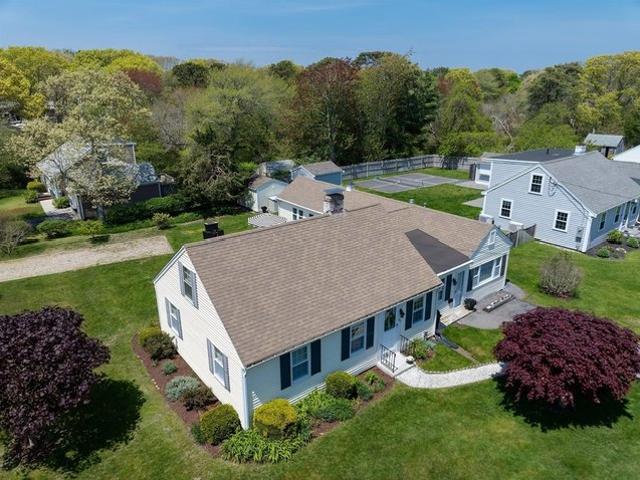 111 Lewis Rd, Yarmouth, MA 02673