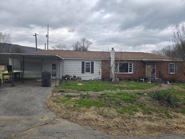 111 Mountain View Dr, Soddy Daisy, TN 37379