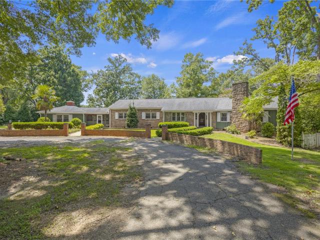 111 Mountain View Drive