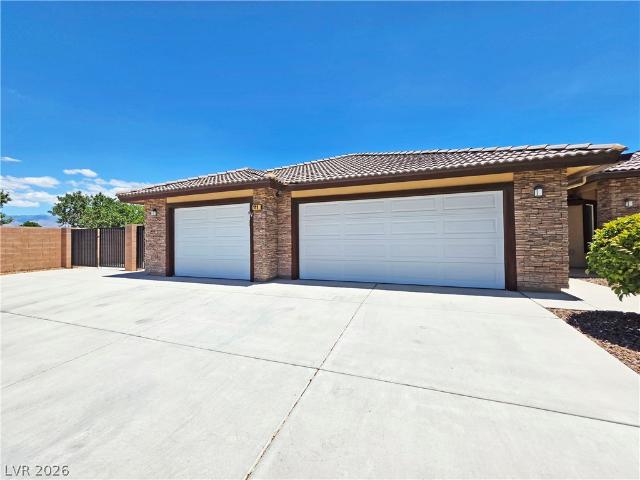 111 Mondale Court