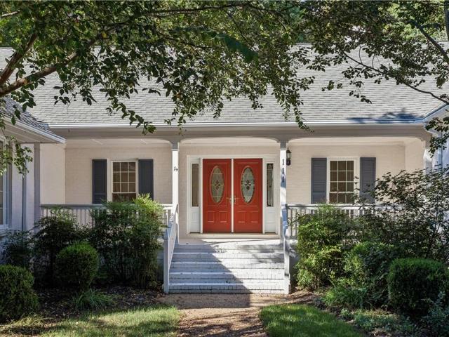 111 Montrose