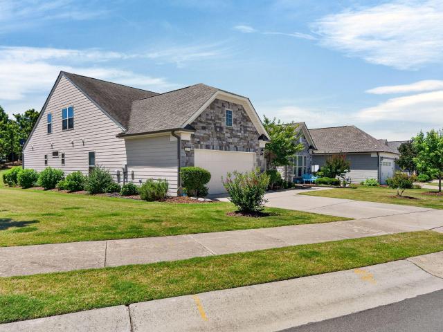 111 Manning Way