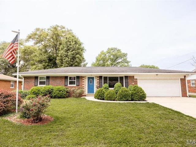 111 Marilyn Ave, Belleville, IL 62226