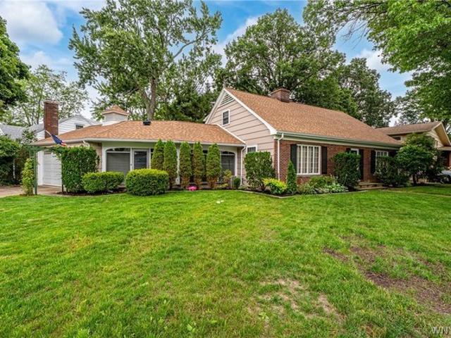 111 Marjann Ter, Buffalo, NY 14223
