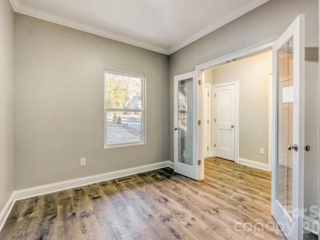 111 Marshdale Avenue SW