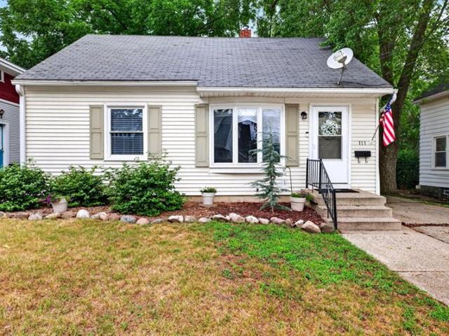 111 Melbourne St NE, Grand Rapids, MI 49505