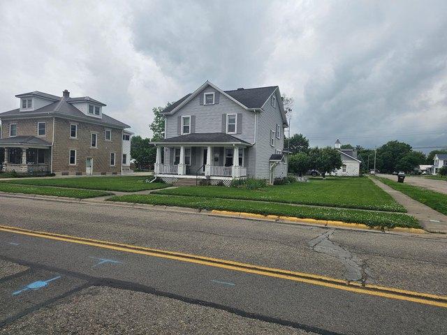 111 N Church St, New Carlisle, OH 45344