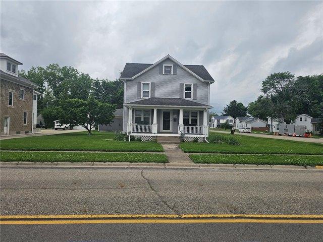 111 N Church St, New Carlisle, OH 45344