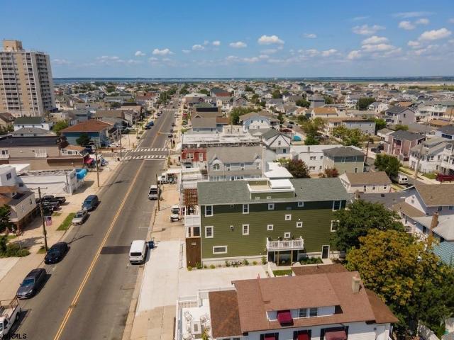 111 N Dorset