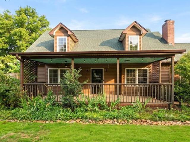 111 Northridge Rd, Greer, SC 29650