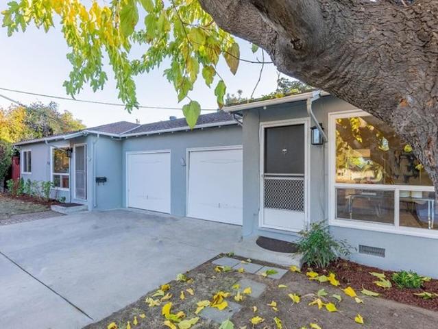 111 Nancy Ct, Mountain View, CA 94041