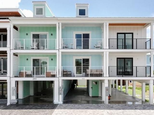 111 S 38th St Unit 8, Mexico Beach, FL 32456