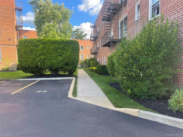 111 S Centre Avenue 1 Ss