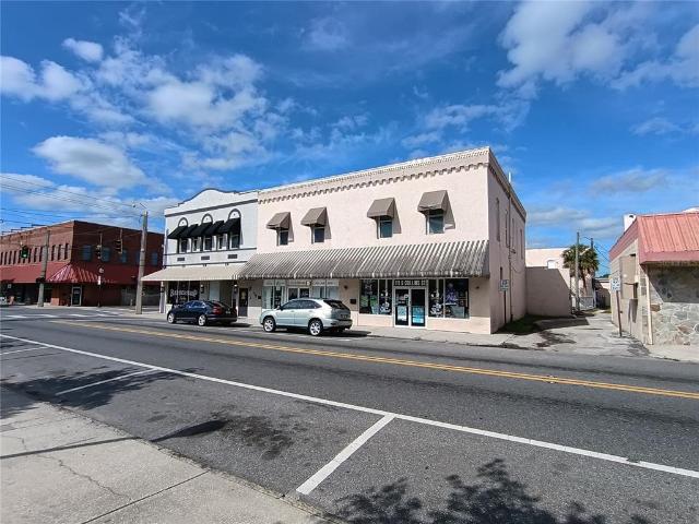 111 S Collins St, Plant City, FL 33563 | MLS #S5147 | Compass