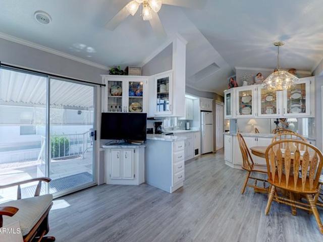 111 S Greenfield Rd Unit 417, Mesa, AZ 85206